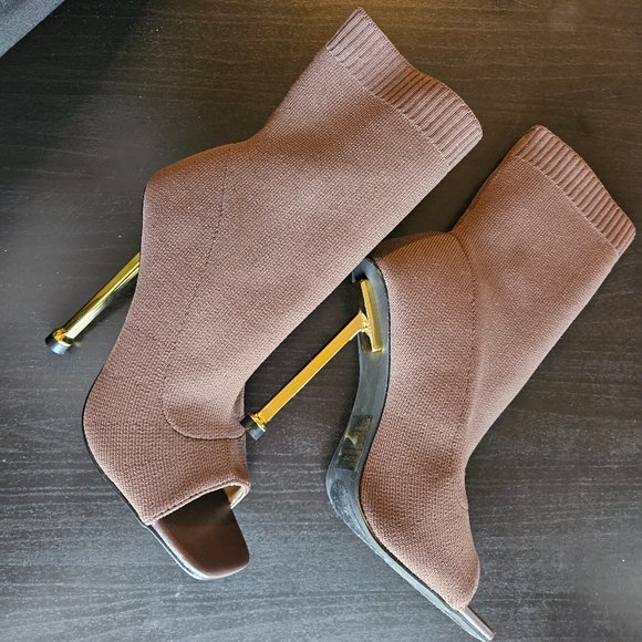 Chase + Chloe | Shoes | Chase Chloe Lorde Sock Boots | Poshmark